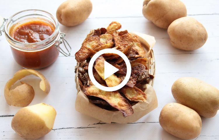 No waste-tip: knapperige chips van aardappelschillen | Colruyt Group ...